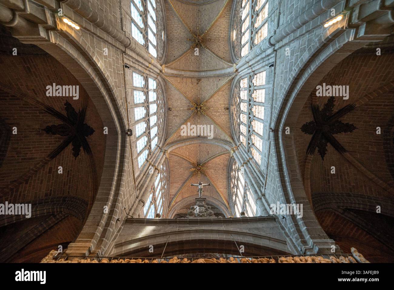 Exploring the Unique Gothic-Romanesque Blend of Ávila Cathedral Stock ...
