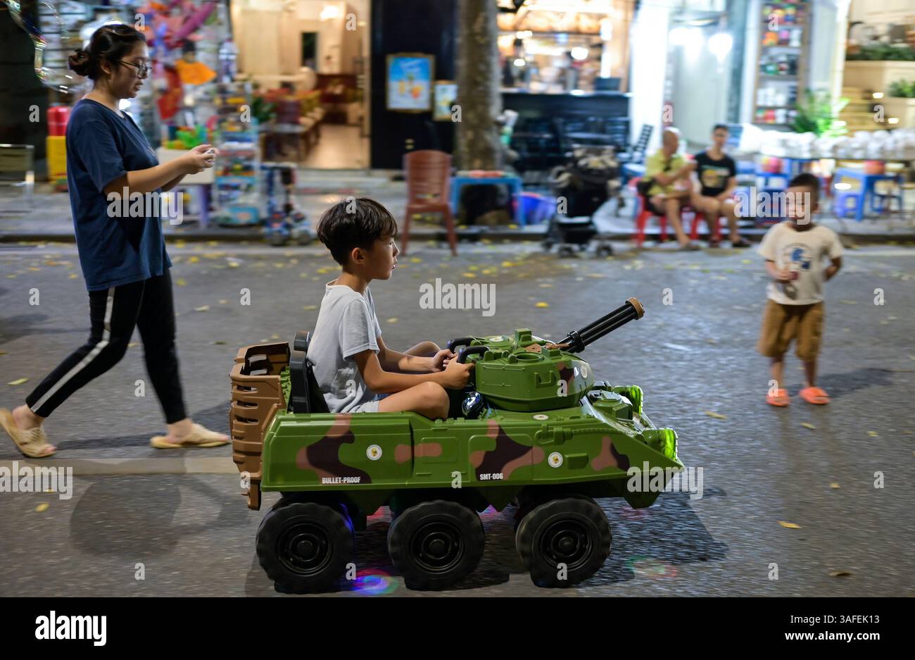 Vietnam war children playing hi-res stock photography and images - Alamy