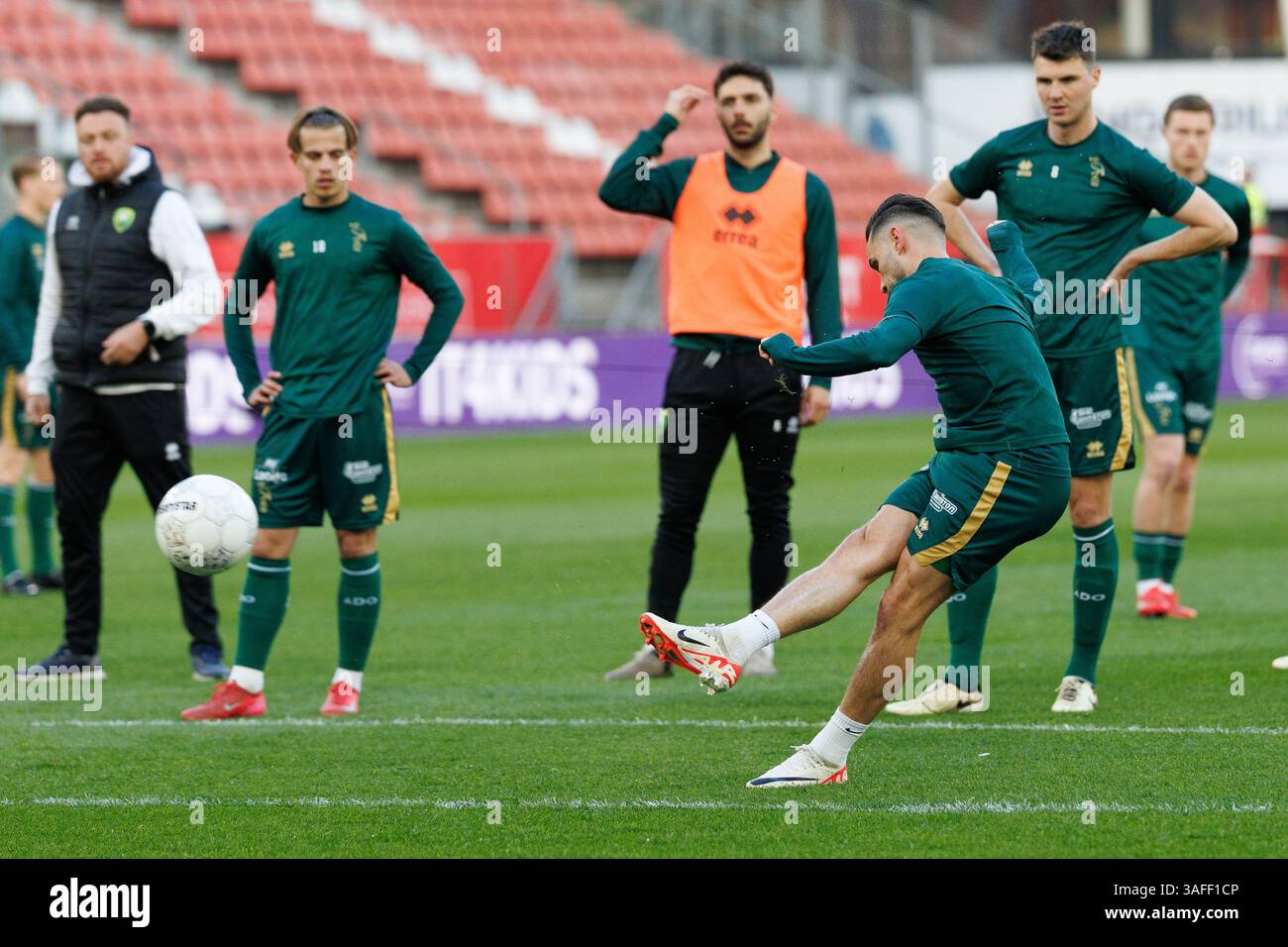 Utrecht, Netherlands. 07th Apr, 2025. UTRECHT, 07-04-2025, Stadium ...