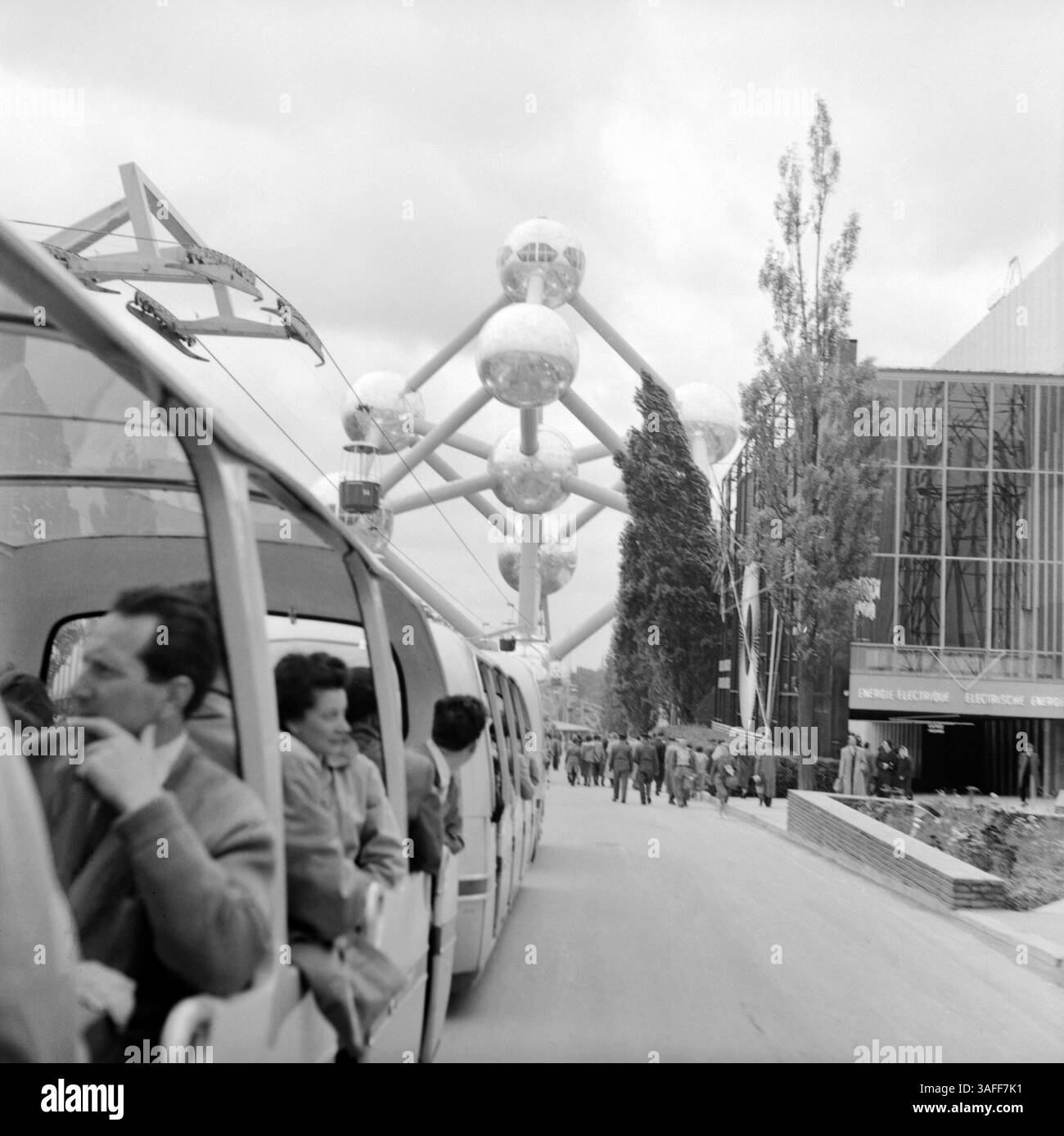 Pavillon fahren hi-res stock photography and images - Alamy