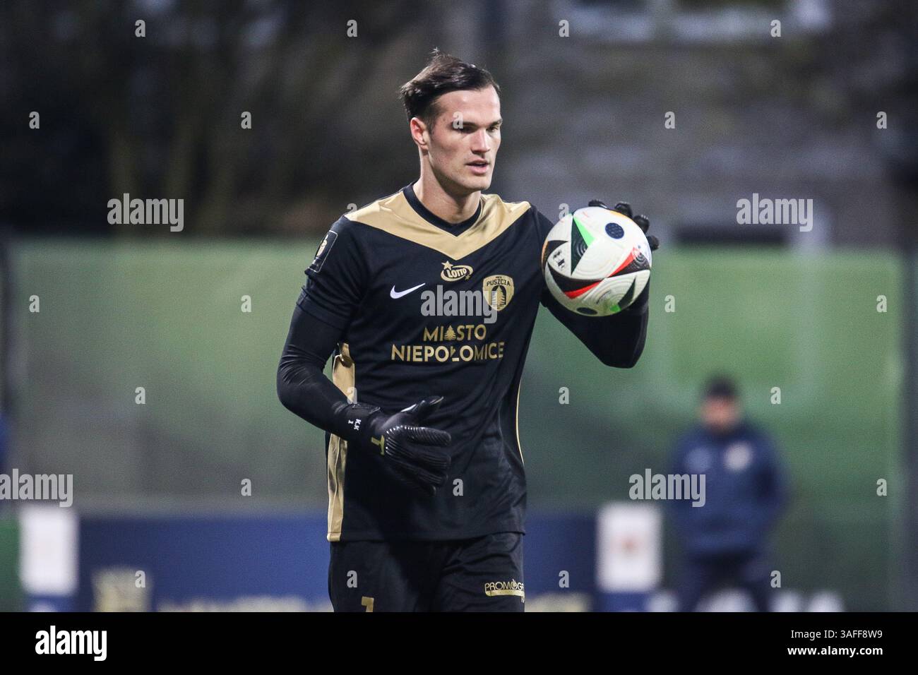 Niepolomice, Poland. 7th Apr, 2025. football 2024 2025 PKO BP ...