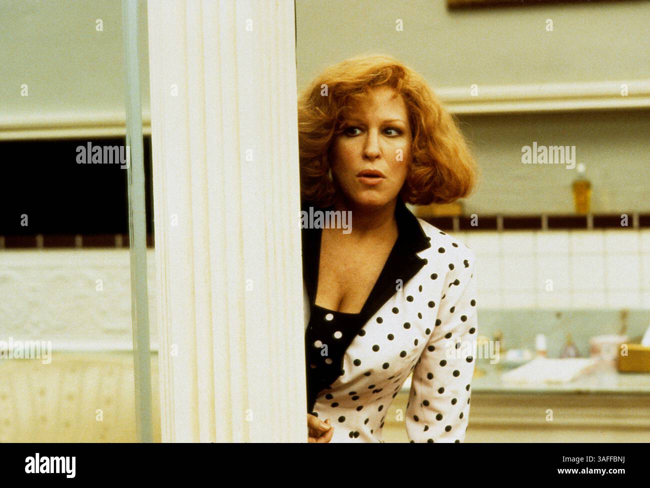 Studio Publicity Still from "Big Business" Bette Midler 1988 Touchstone ...