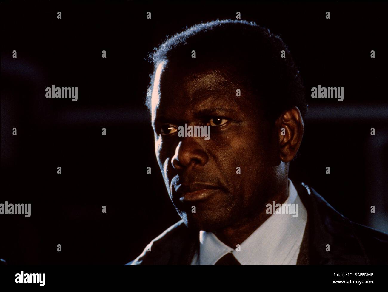 Studio Publicity Still from "Shoot to Kill" Sidney Poitier 1988 ...