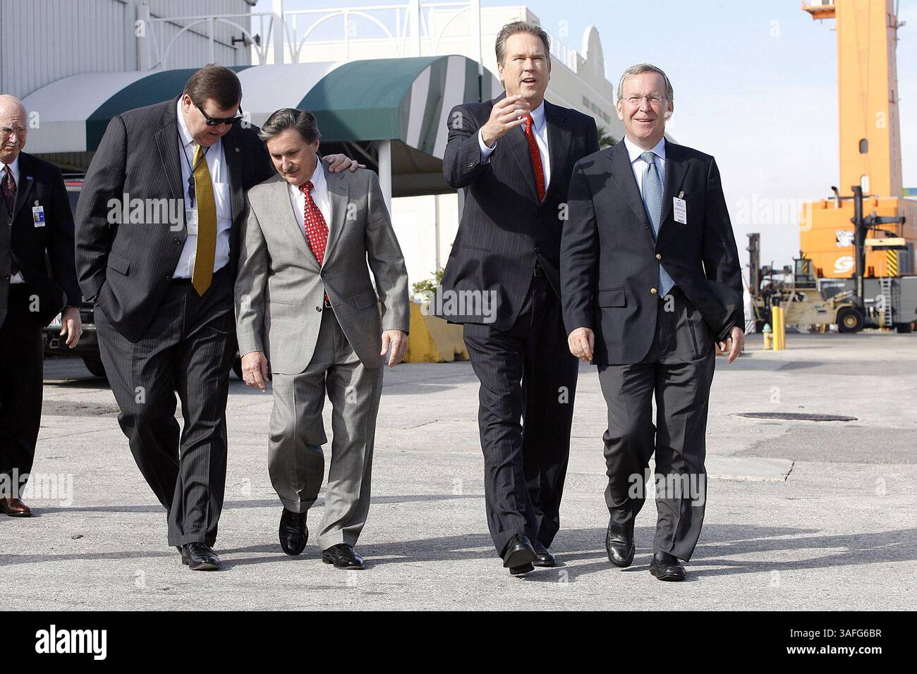 Feb. 8, 2010 - Palmetto, FL, USA - Port Manatee's Steve Tyndal and ...