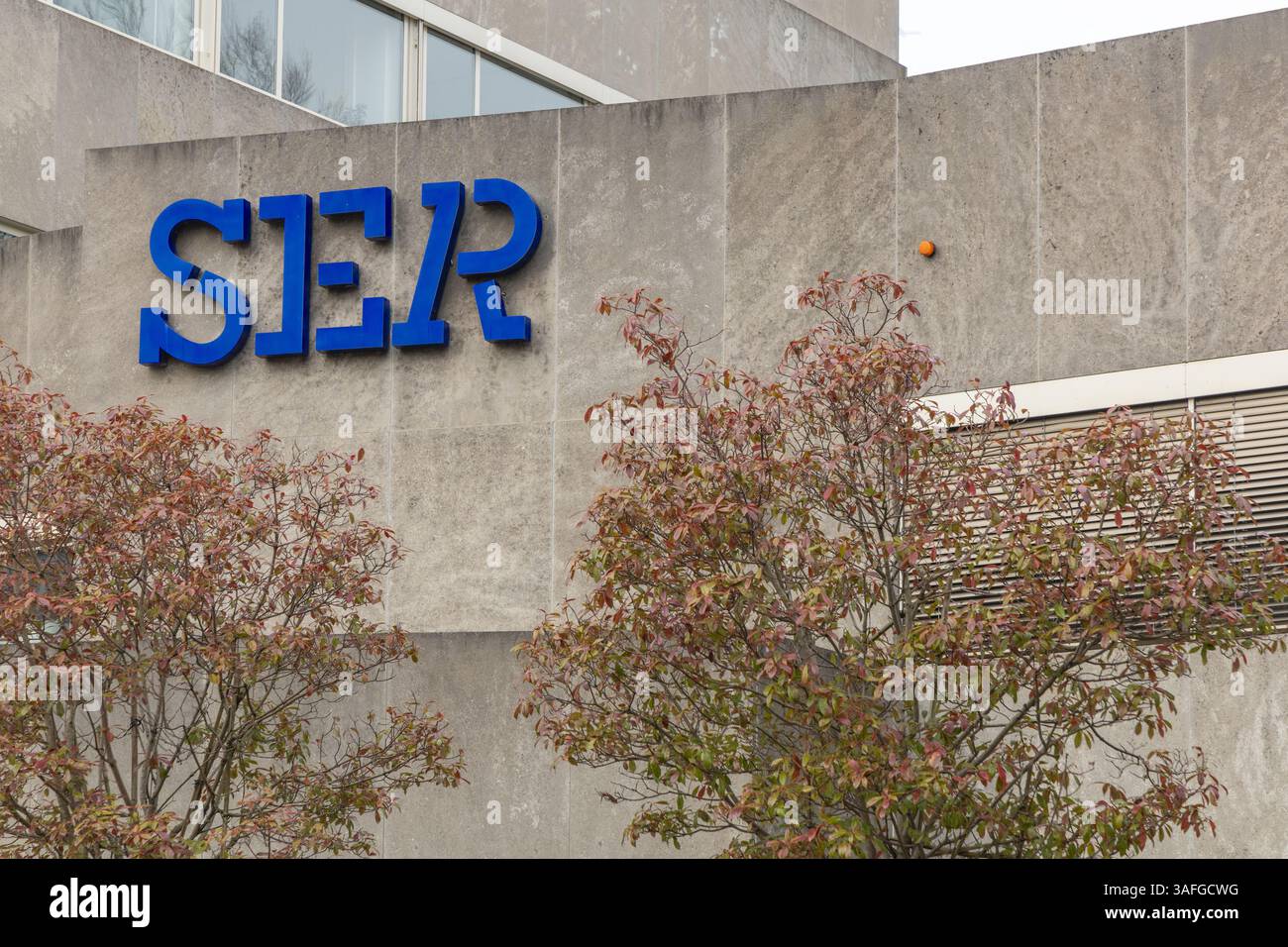 SER Logo on the building. The SER advises the Dutch Government and ...