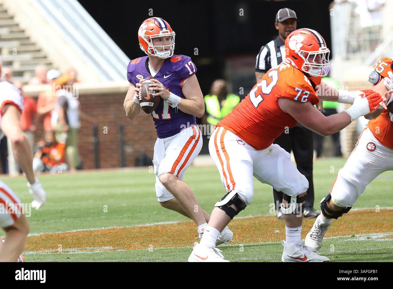 CLEMSON, SC - APRIL 05: Clemson Tigers quarterback Christopher Vizzina ...