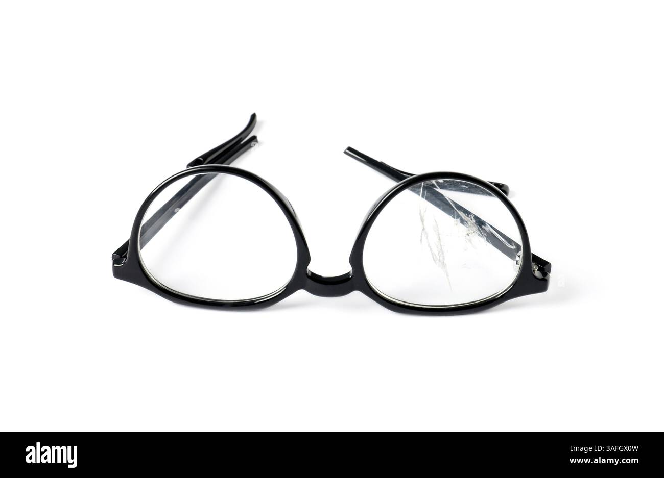 Eyeglasses with one broken lens isolated on white Stock Photo - Alamy