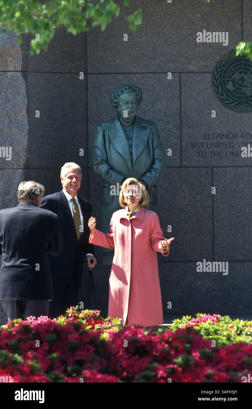 May 2, 1997 - Washington, DC, USA - President Bill Clinton and First ...