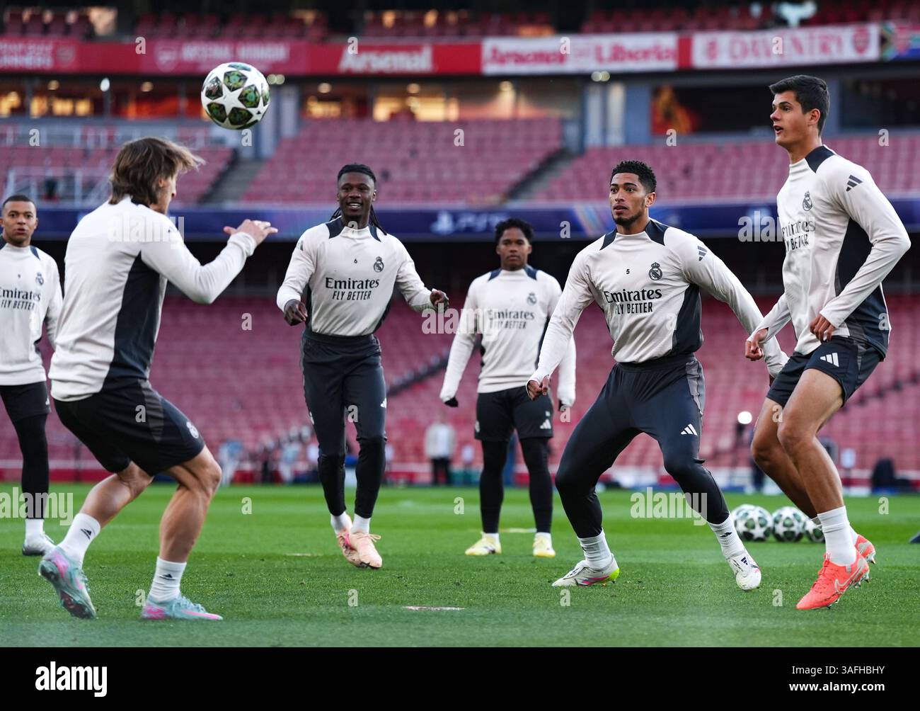 Real Madrid's Jude Bellingham (second right) during a training session ...
