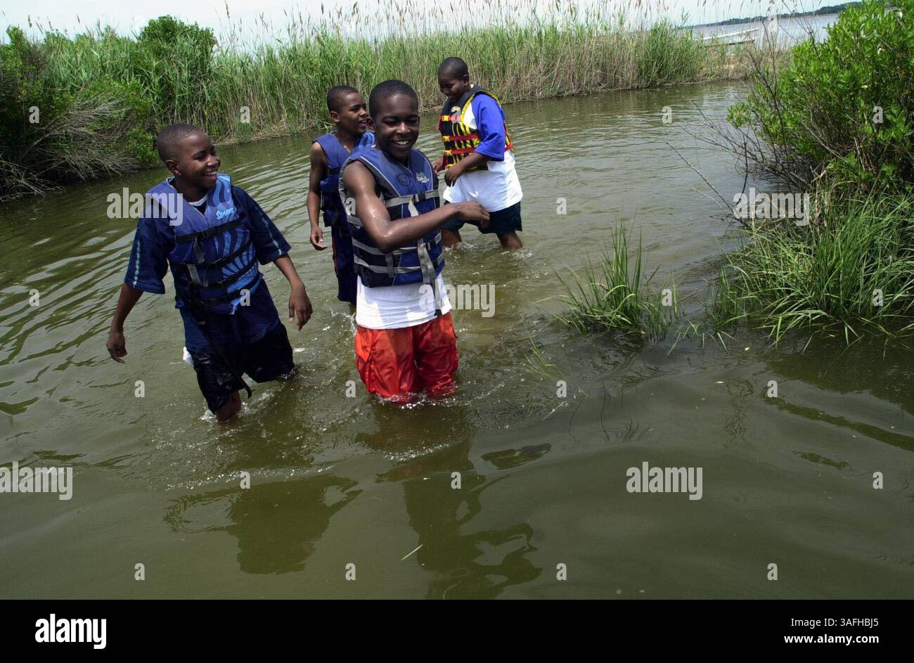 Students from the M.V. Leckie Elementary School in Washington D.C ...
