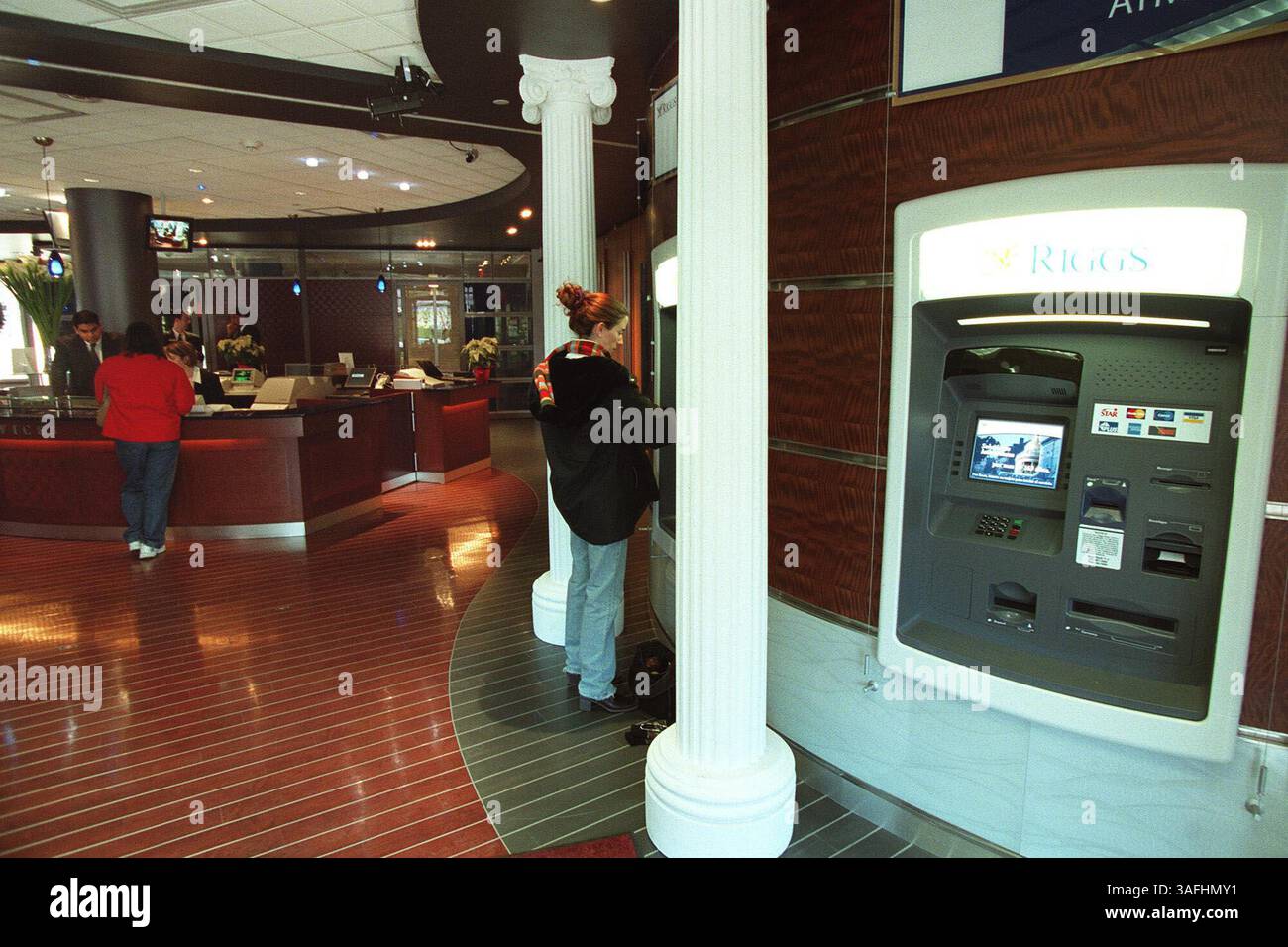 Customers can utilize full automation or human tellers at a new Riggs ...