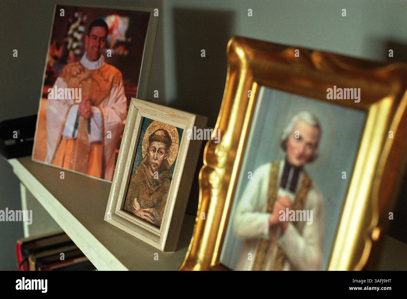Various bible texts hi-res stock photography and images - Alamy