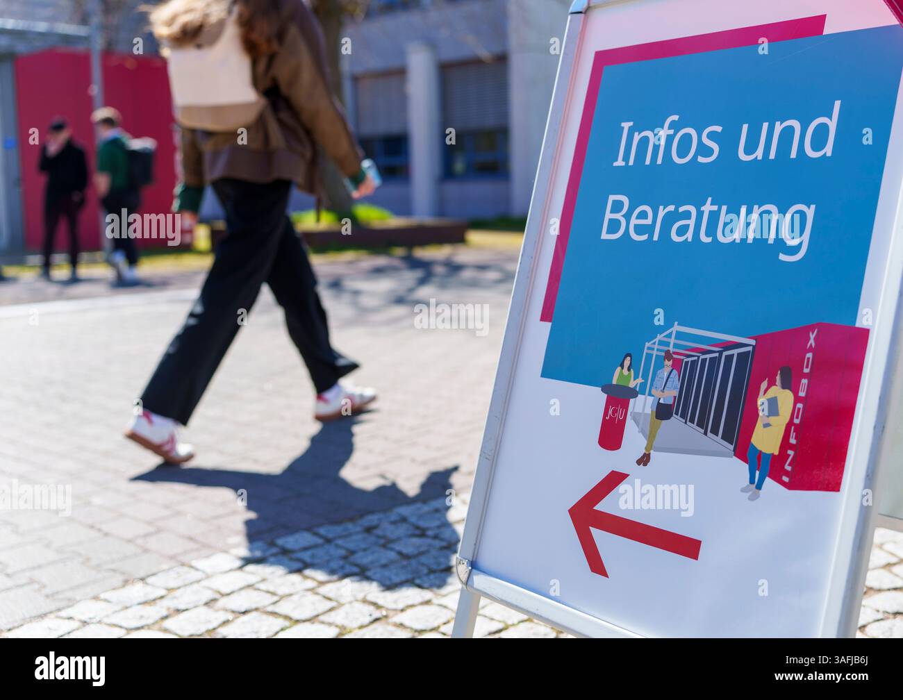 Mainz, Germany. 07th Apr, 2025. A stand with the inscription "Info and ...