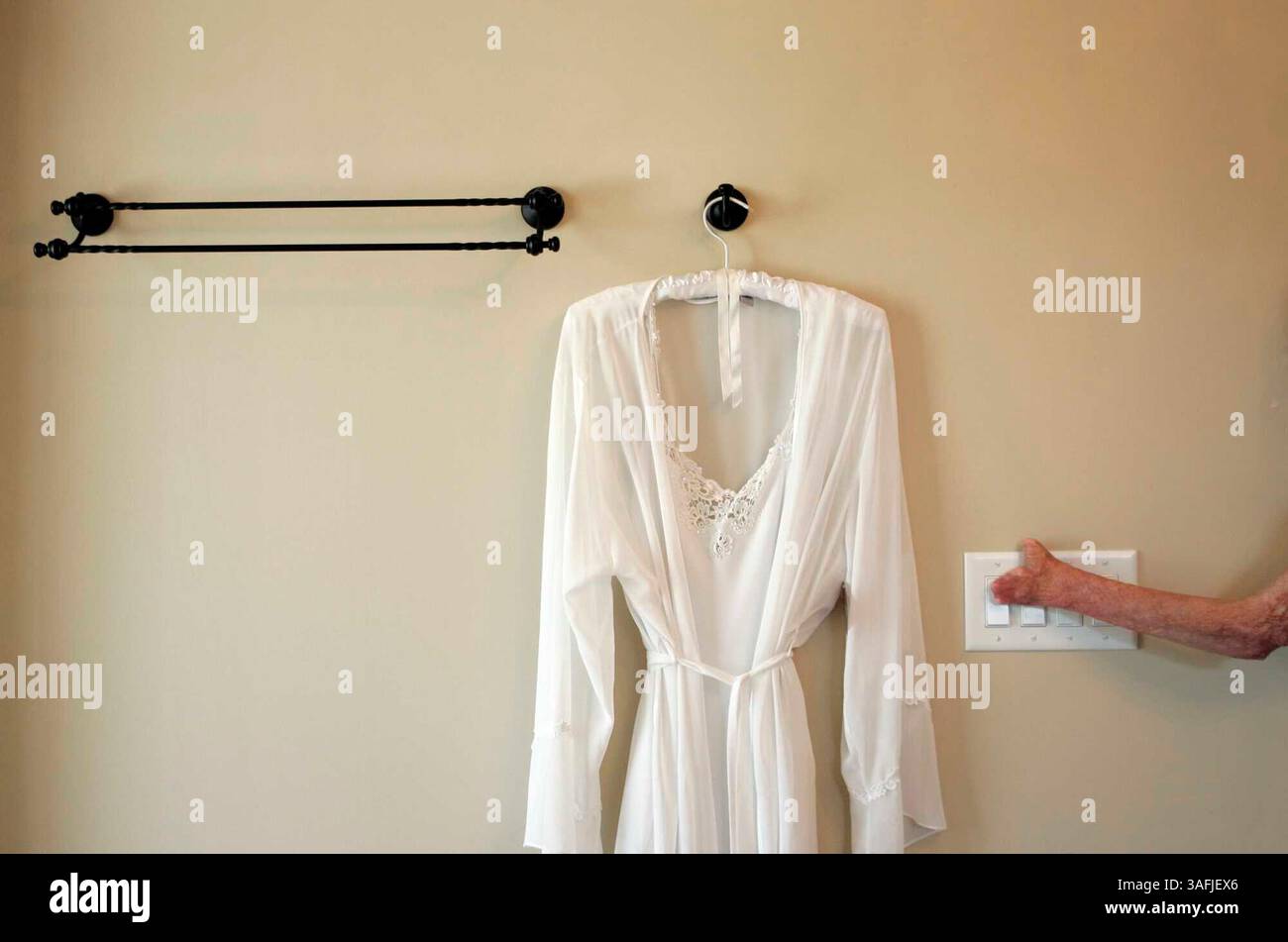 Louise Kurtz, a survivor of the attack on the Pentagon, received burns ...