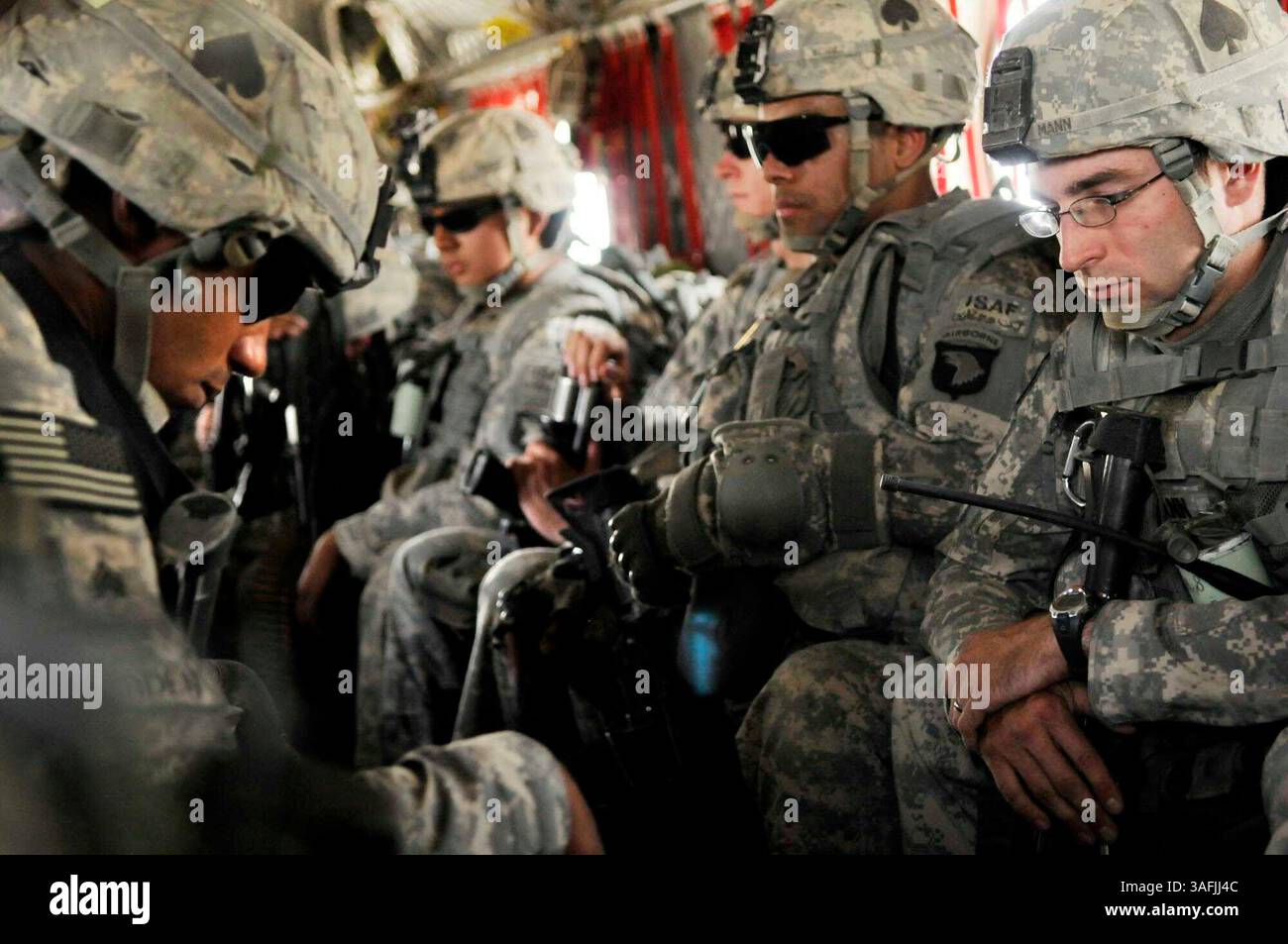 Soldiers of Company B, Second Battalion, 506th Infantry Regiment ...