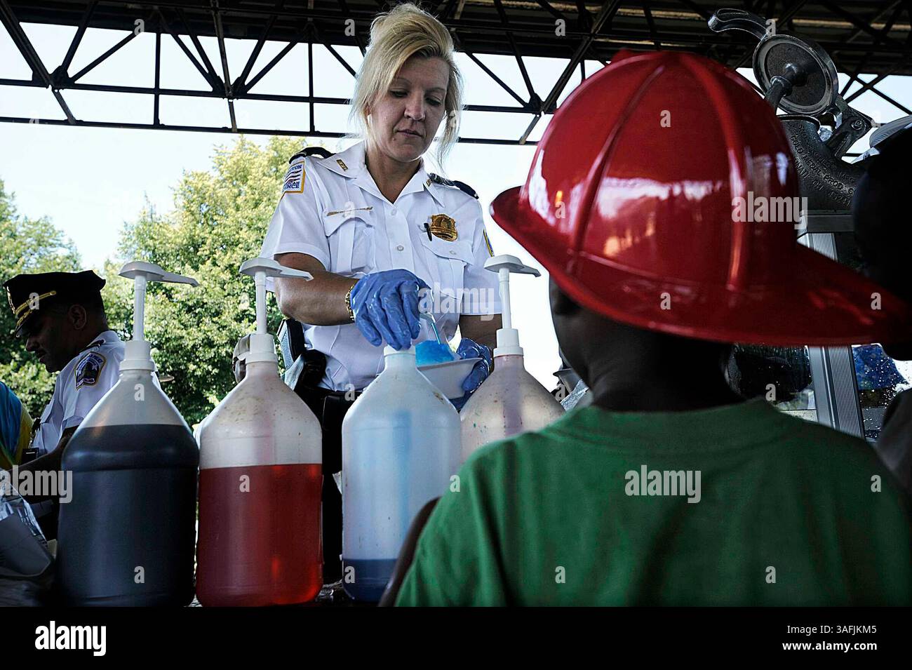 Sno cones hi-res stock photography and images - Alamy