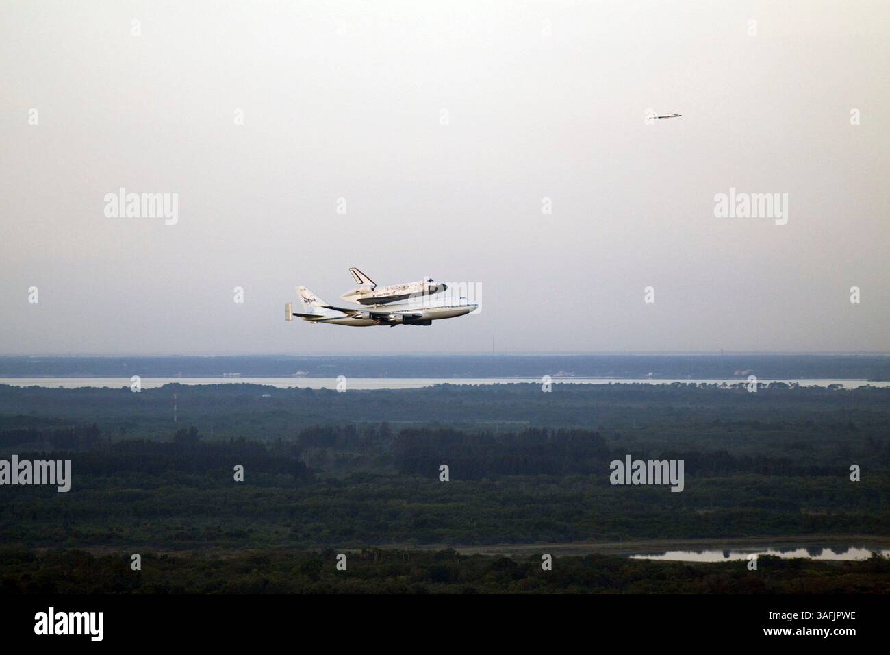 April 17, 2012 - Cape Canaveral, Florida, U.S. - The Shuttle Carrier ...