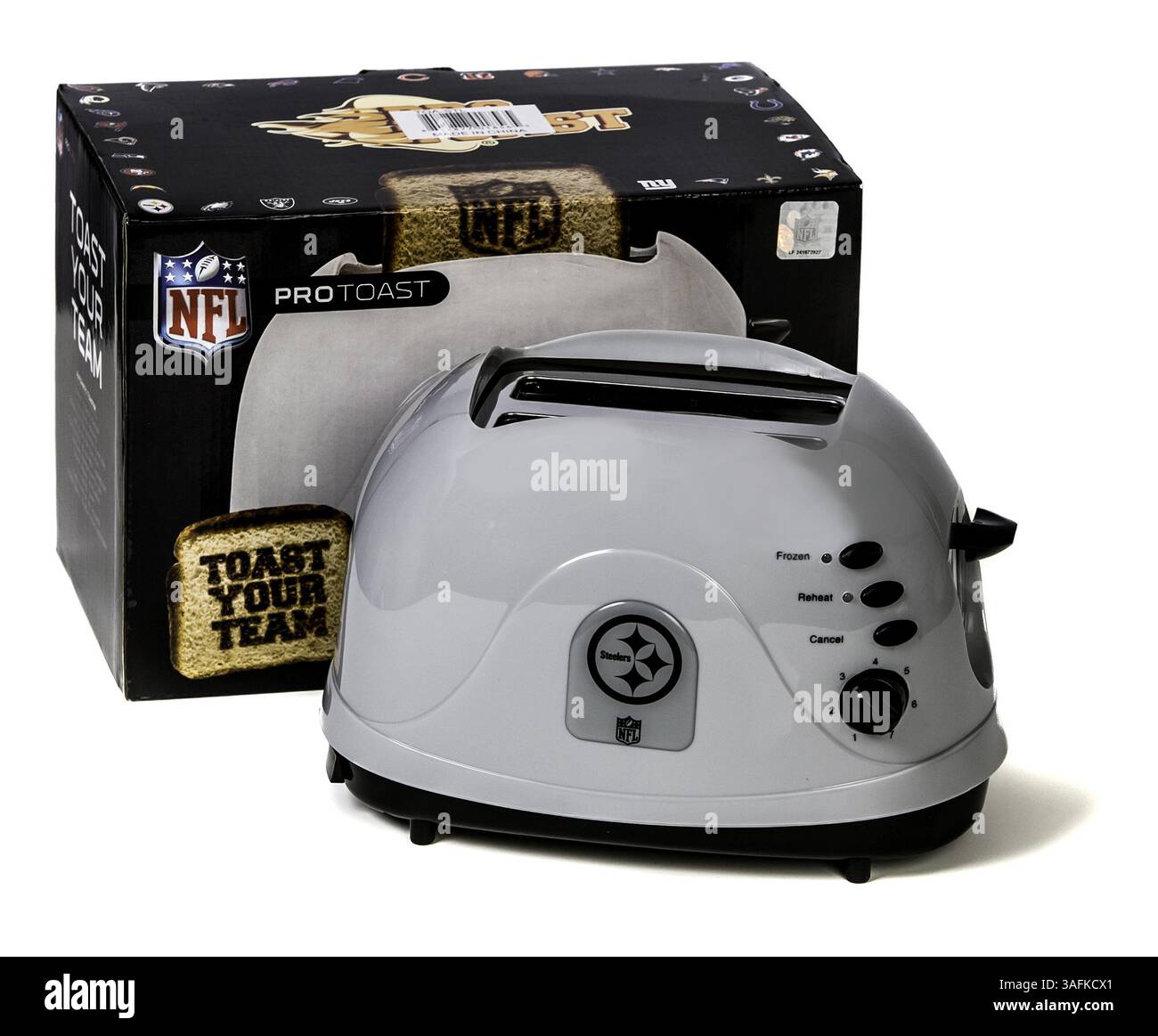May 31, 2012 - FL, USA - NFL Toaster - this amazing appliance uses ...