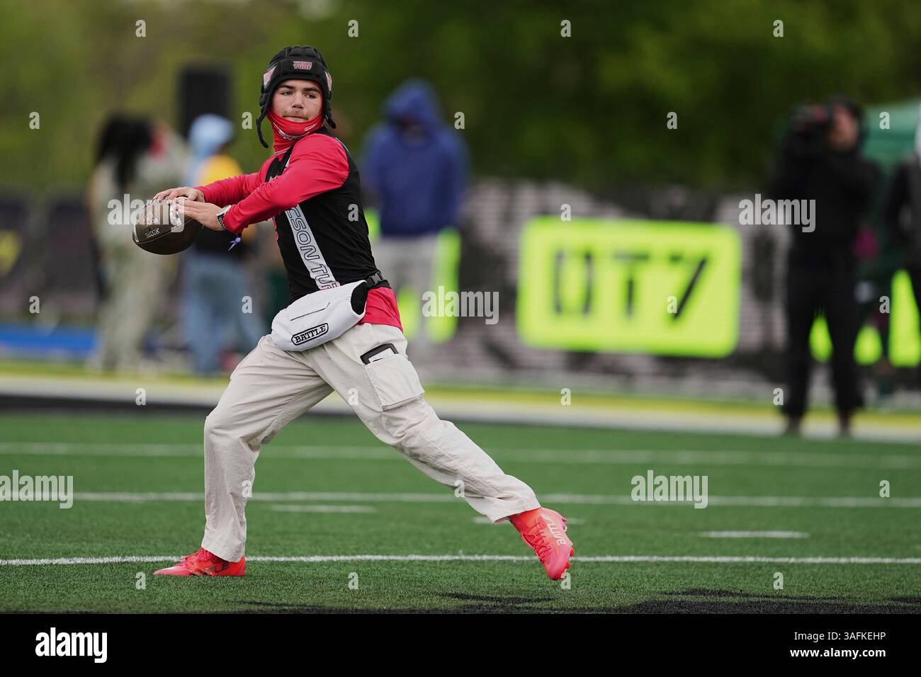 Tucson Turf quarterback Kainan Manna drops back to pass during an OT7 ...