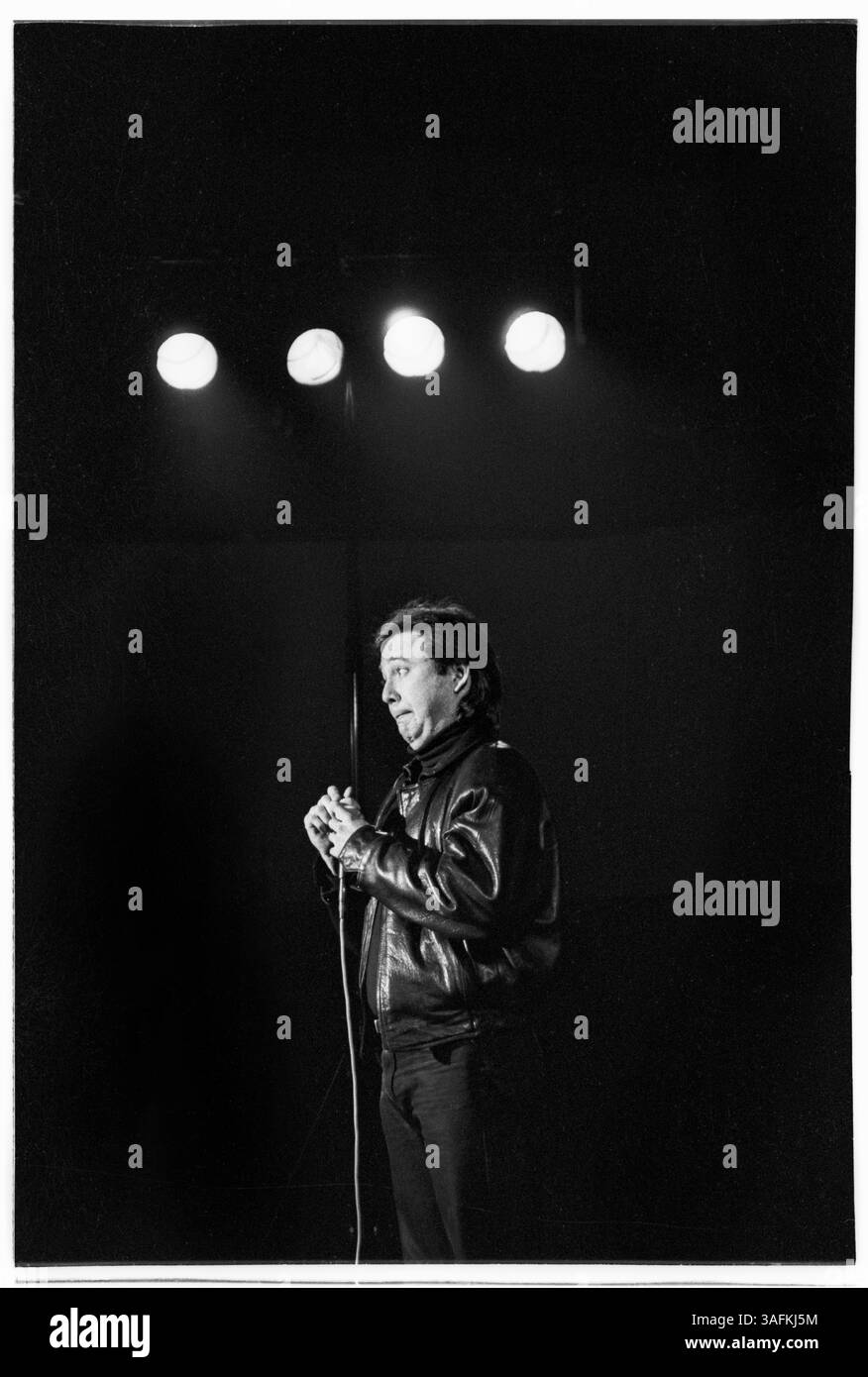 BILL HICKS, LIVE STANDUP, UK, 1992: Standup comedy legend Bill Hicks ...