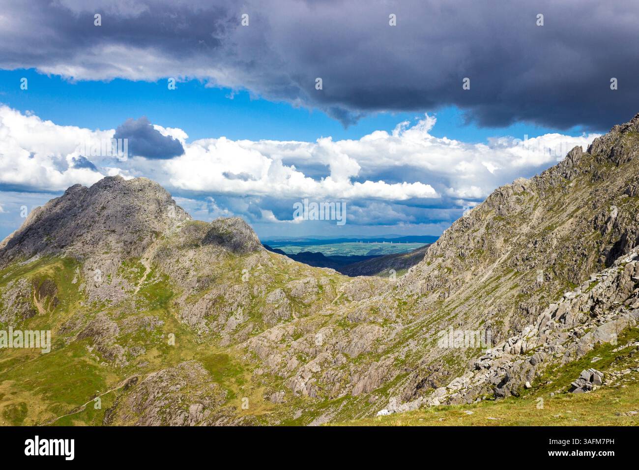 Mount Tryfan and Bristly ridge Stock Photo - Alamy