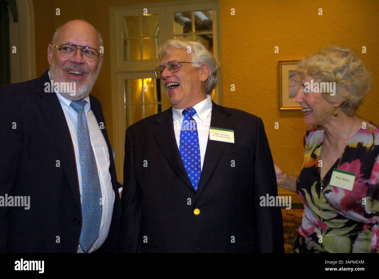 Caption: St. Petersburg Times Chief Executive Officer Andrew Barnes (cq ...