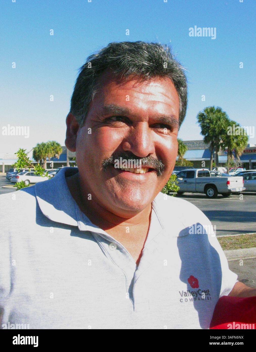 Photo # 1 of 1) Ramon Martinez, 44, of Wimauma, who received Red Cross ...