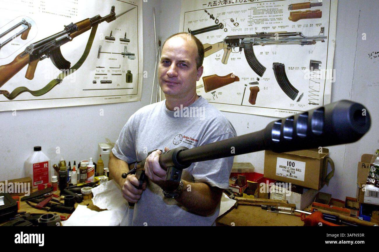 CAPTION:(02/25/2005 TOWN 'N COUNTRY) Mark Serbu (cq) holds one of his ...