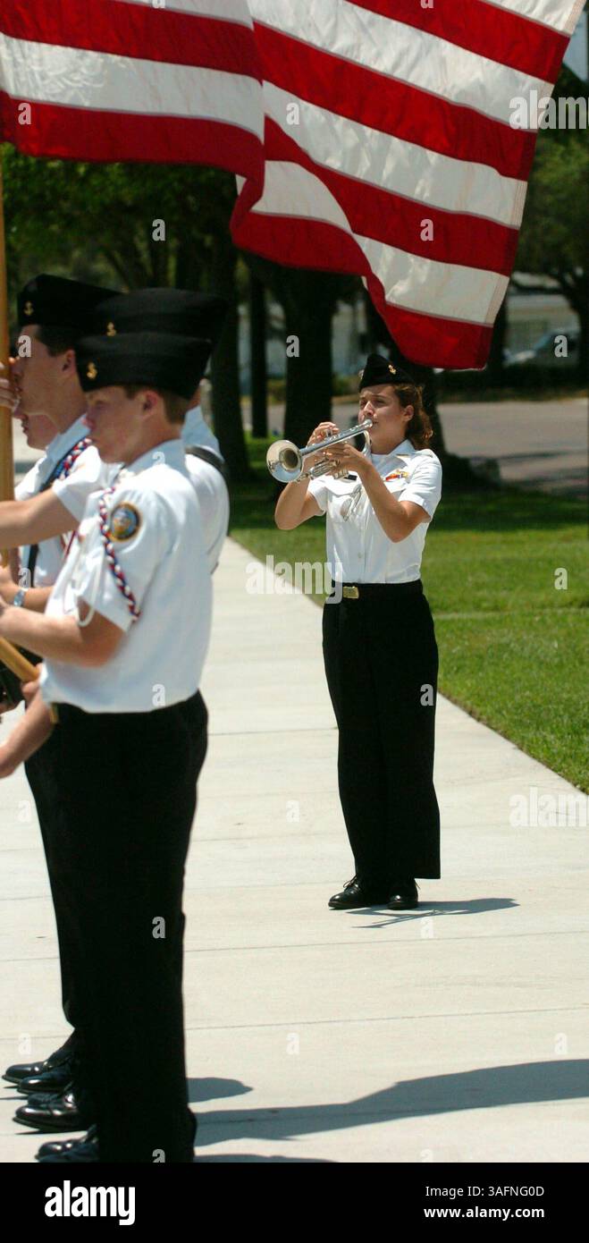 CAPTION (5/19/05 St. Petersburg, Fla.) In honor of National Maritime ...