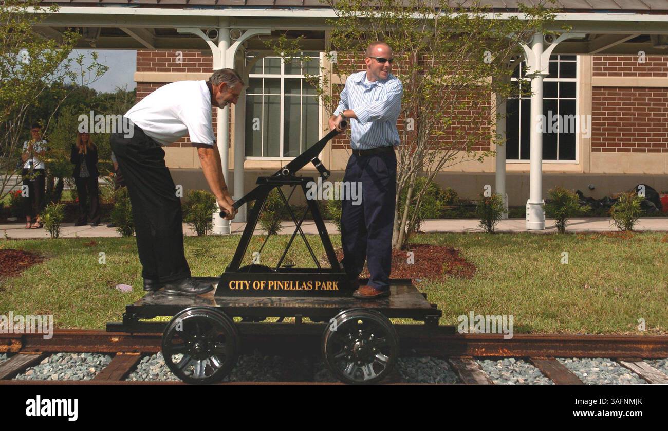 2- CAPTION: (Pinellas Park).(From left) Michael Gustafson (cq), City Manager for the City of ...