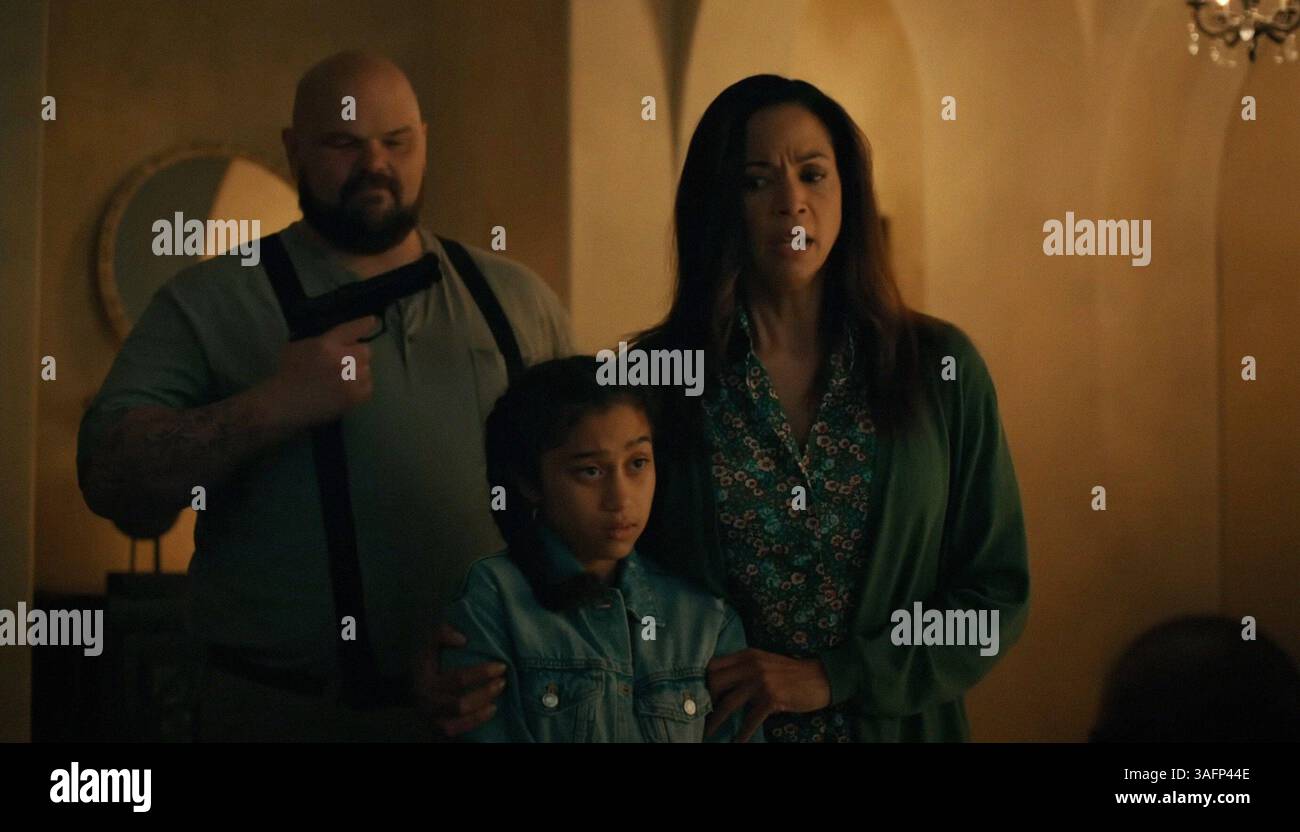 BORDERLINE, from left: Patrick Cox, Yasmeen Kelders, Catherine Lough ...