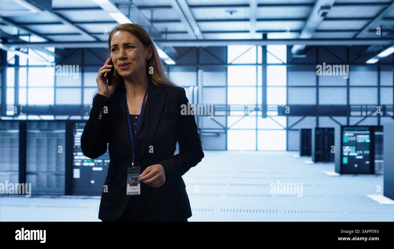 Information call center hub hi-res stock photography and images - Alamy