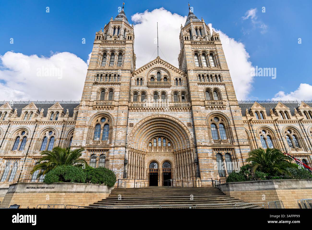 The front elevation and entrance to the iconic Waterhouse Building of ...