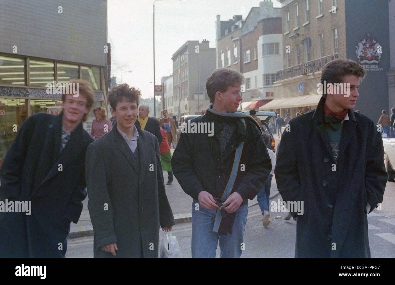 110 Kings road on Walpole street London 1984 Safeway on the left, Chelsea Building Society on ...