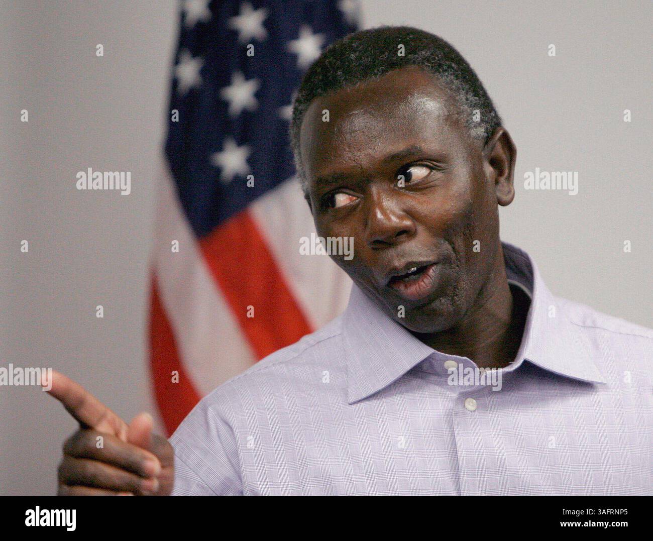 Caption: 1//23/2006; More than 24 years ago, Alan Crotzer was wrongly ...