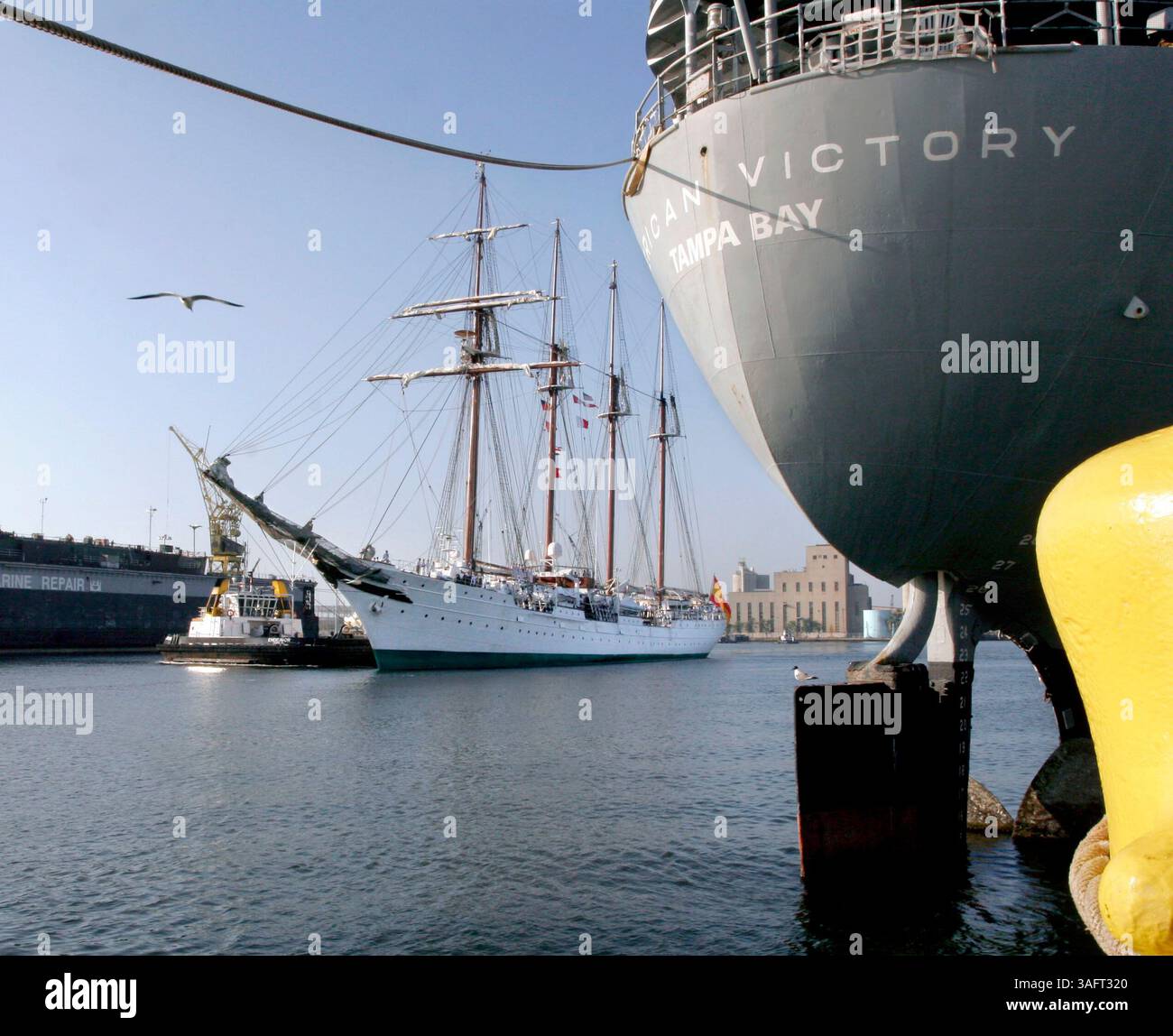 1 of 3.CAPTION: (TAMPA - 06/01/06): (1) The Spanish Navy's tall ship ...