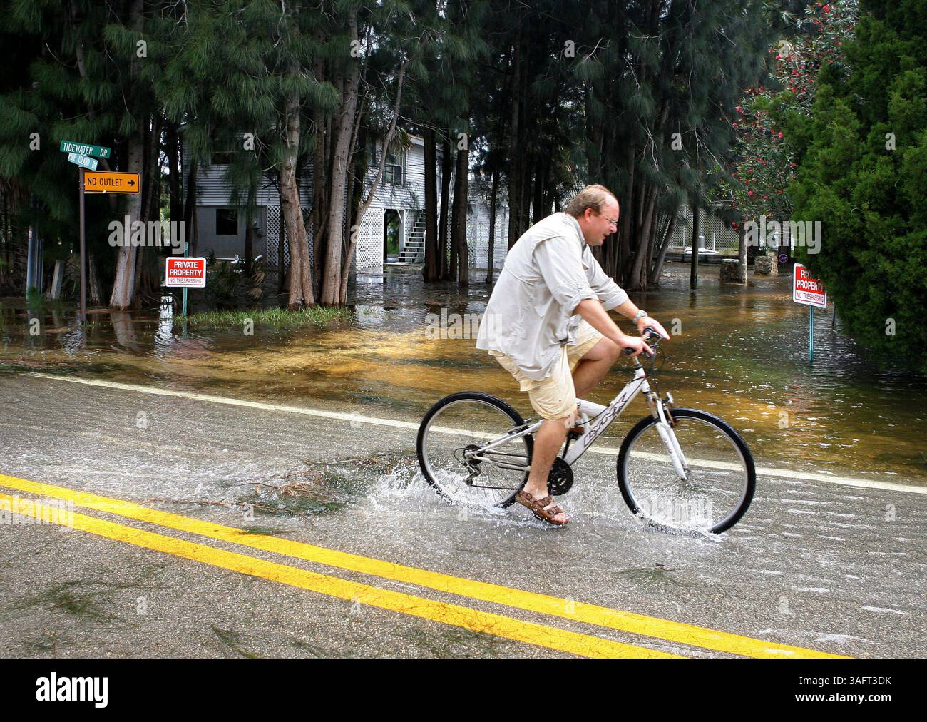 6/13/2006, Dateline: PINE ISLAND) Gusty winds from tropical storm ...
