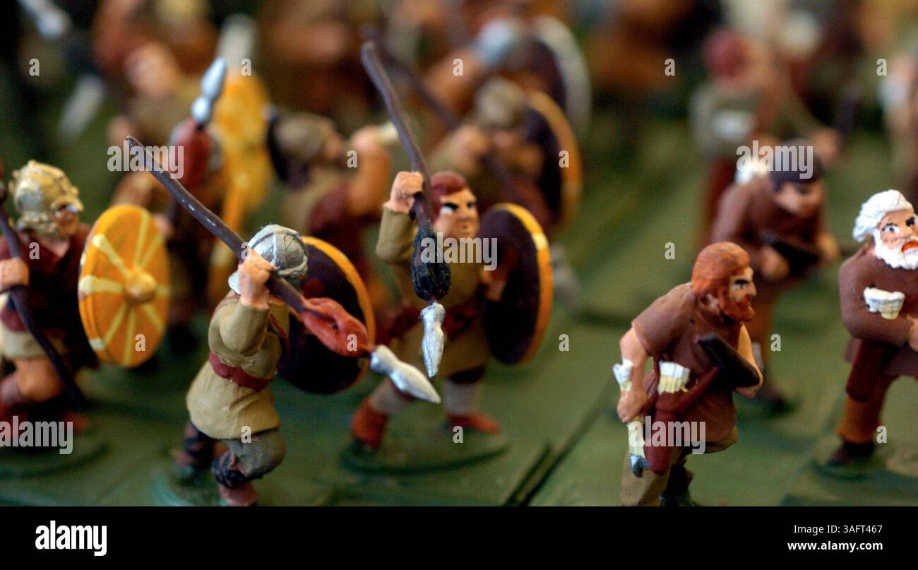 Clearwater 6/26/2006 3 of 8 ) #3.) Tiny lead alloy soldiers depicting ...