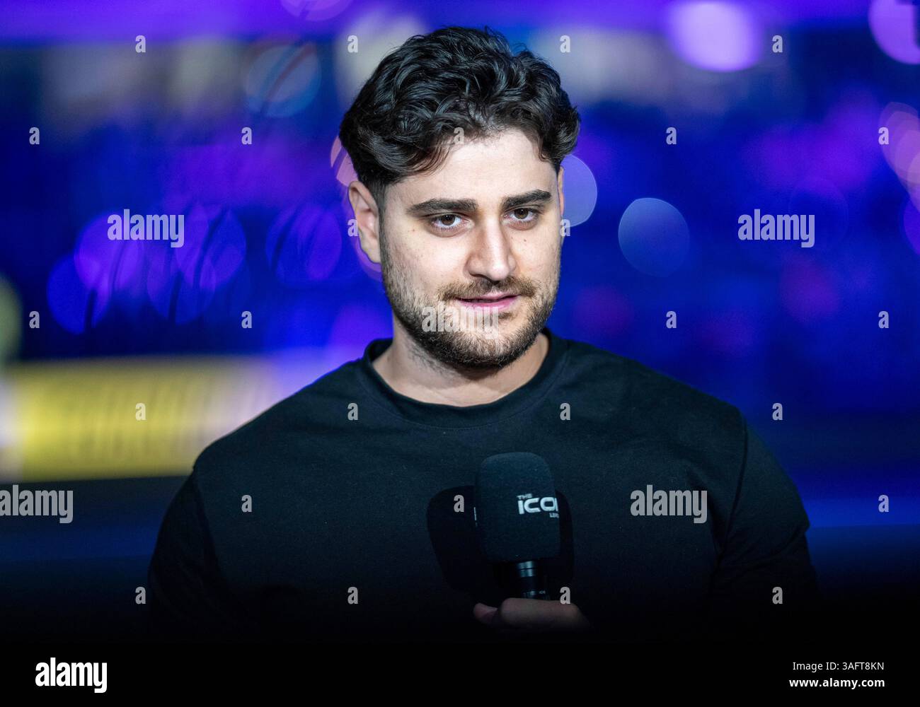 Elias Nerlich ( Streamer, Creator bekannt auch als Eligella oder ...