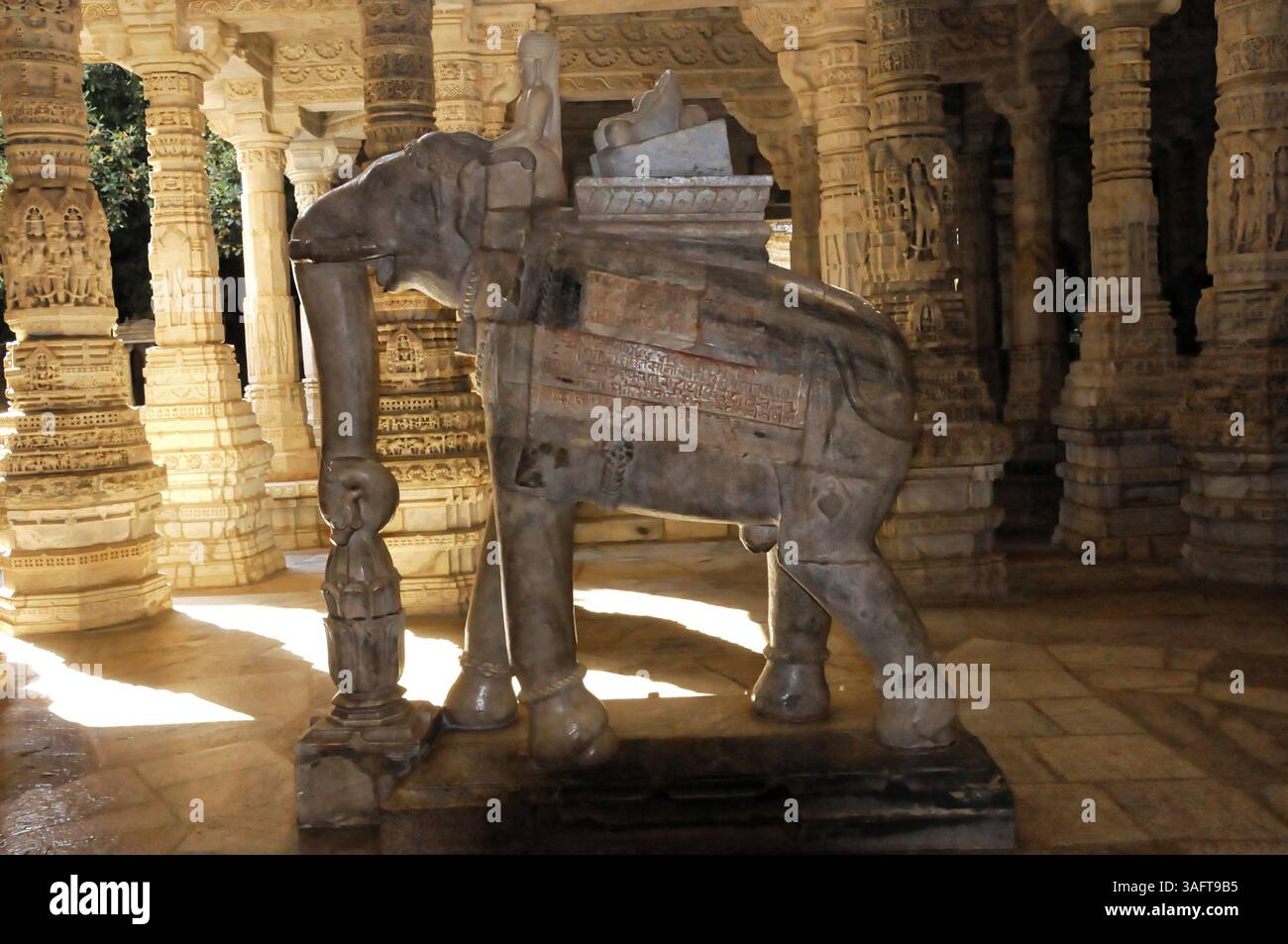 Ranakpur Temple, Ranakpur, Rajasthan, Stone sculpture of an elephant in ...