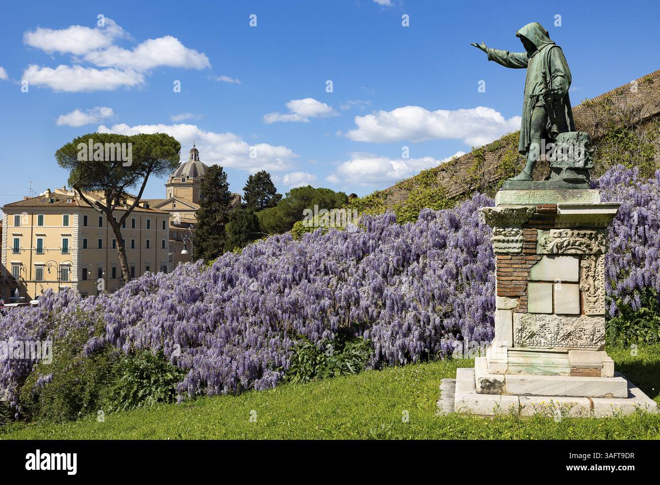 The statue of Giordano Bruno. Rome, Italy, Europe Stock Photo - Alamy