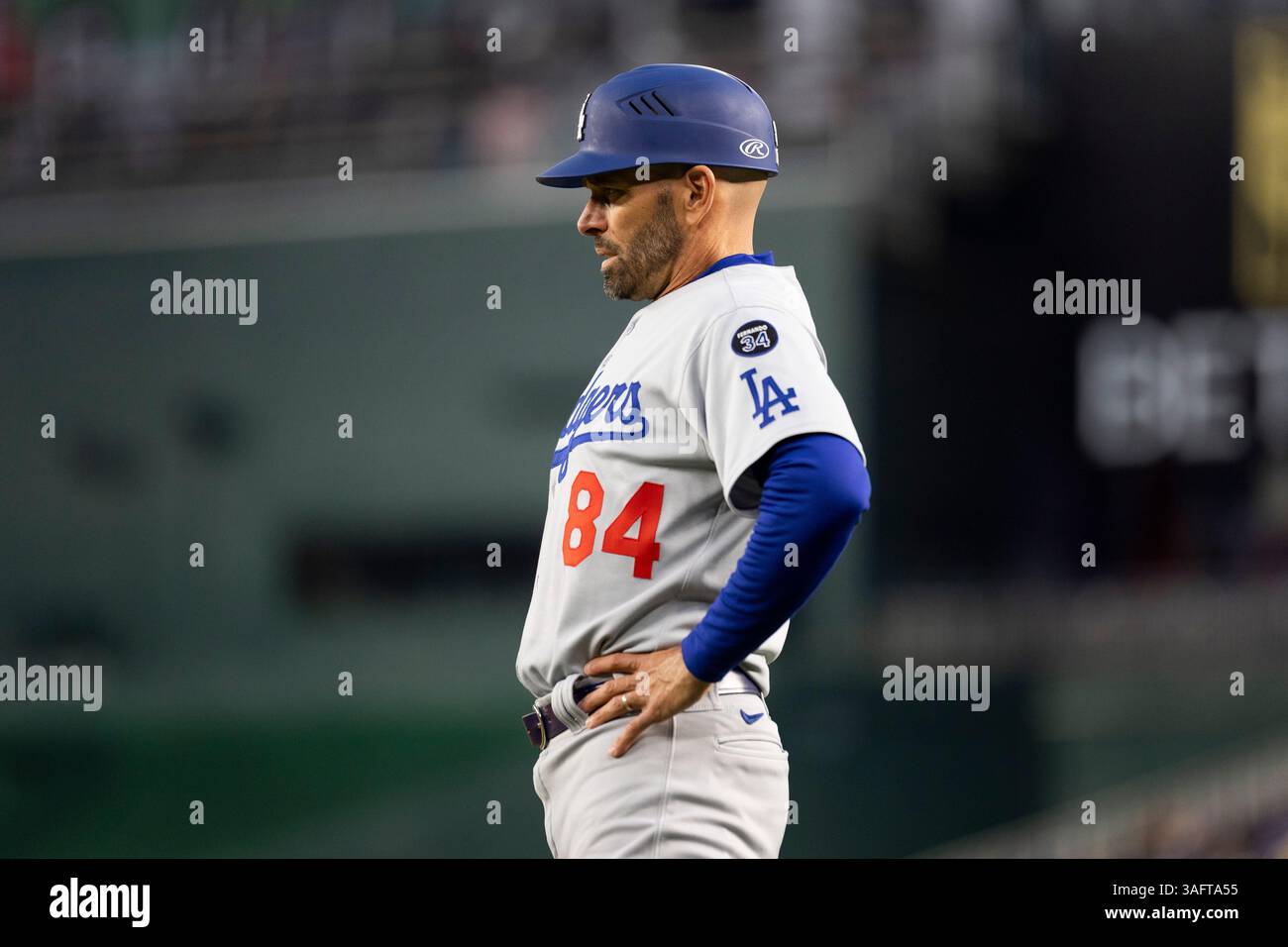 WASHINGTON, DC - APRIL 07: Los Angeles Dodgers first base coach/infield ...
