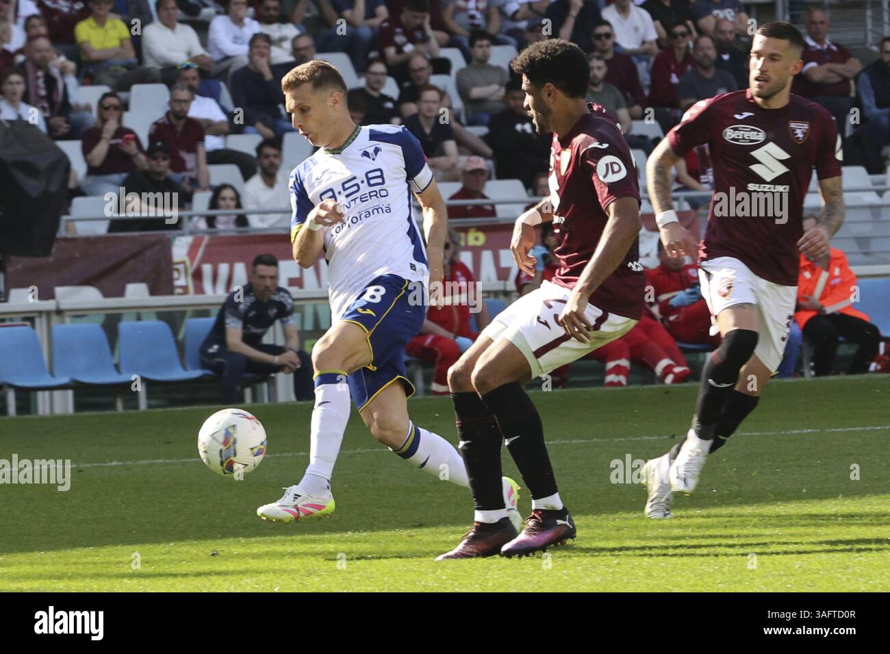 Turin, Italy. 08th Apr, 2025. Darko Lazovic of Hellas Verona FC play the ball during Torino FC ...