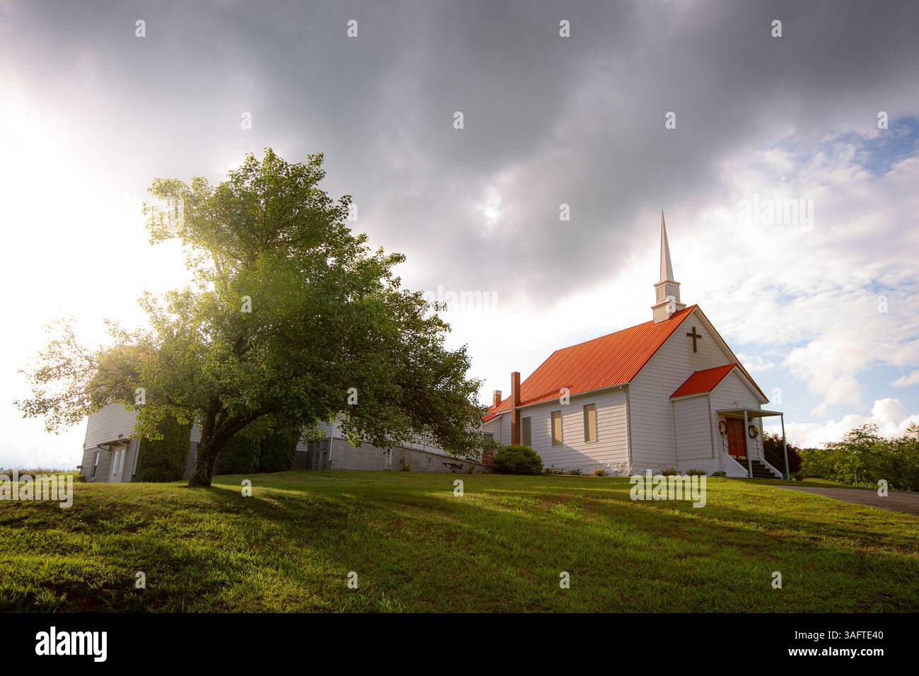 Sun porch windows hi-res stock photography and images - Alamy