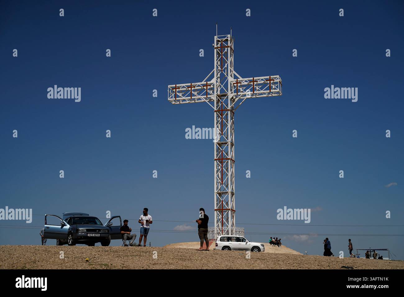 Qaraqosh, Iraq. 06th Apr, 2025. View of the cross on the ruins of Saint ...