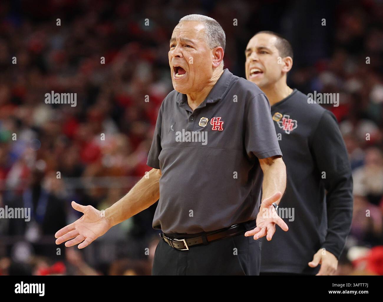 San Antonio, United States. 07th Apr, 2025. Houston head coach Kelvin ...