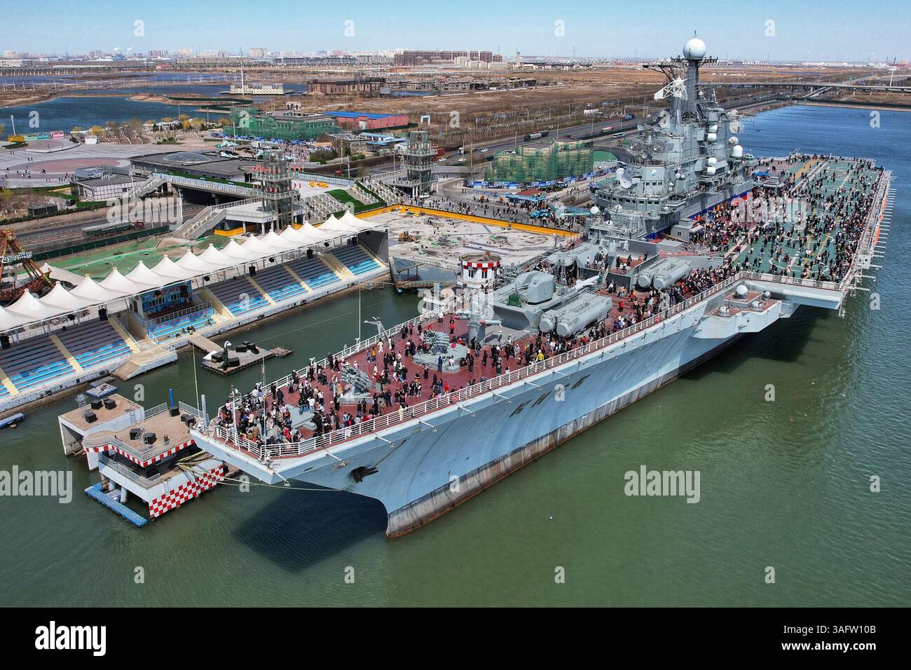 **CHINESE MAINLAND, HONG KONG, MACAU AND TAIWAN OUT** Tourists visit ...