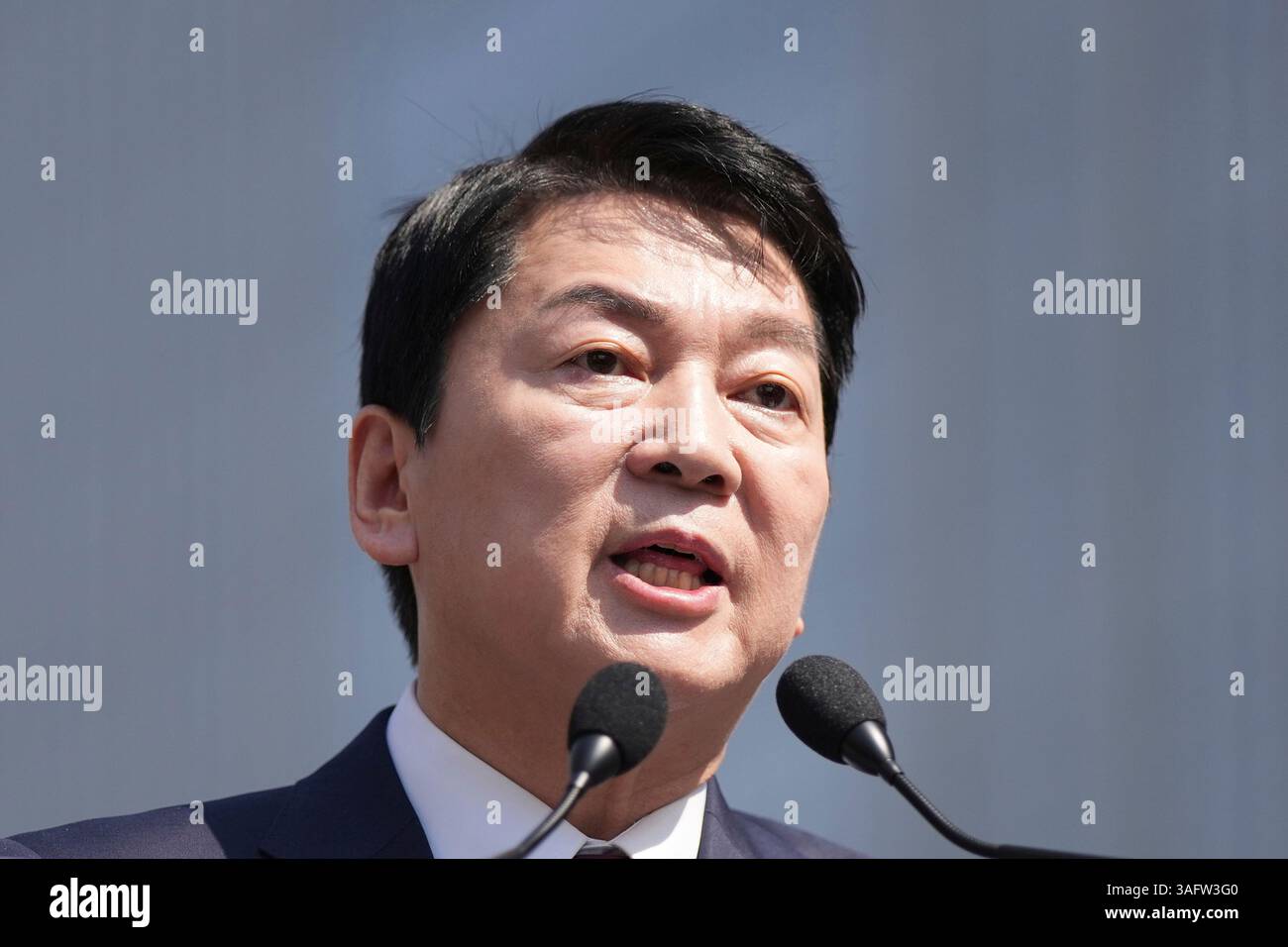 Ahn Cheol-soo, a lawmaker of the People Power Party, speaks during a ...