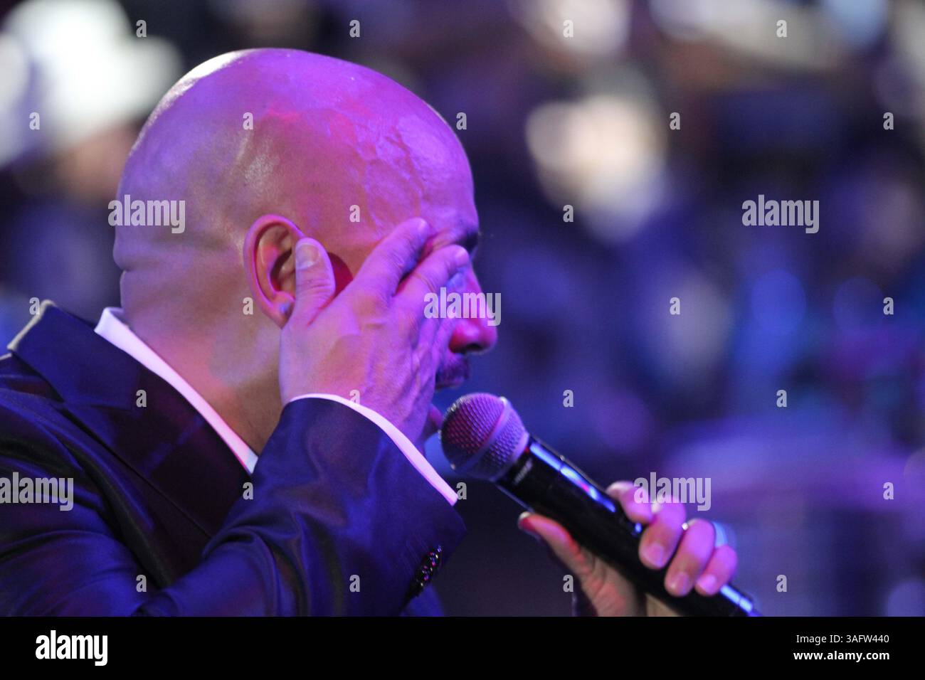 Lupillo Rivera durante su concierto en el Palenque de la Expogan, el 10 ...