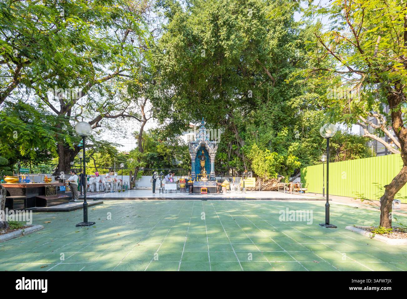 Bangkok, THAILAND - February 28, 2025: People pray respect to Thao ...